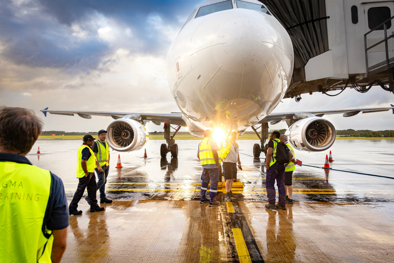 Aircraft Engineer Careers | Join Australia's Largest AME Database